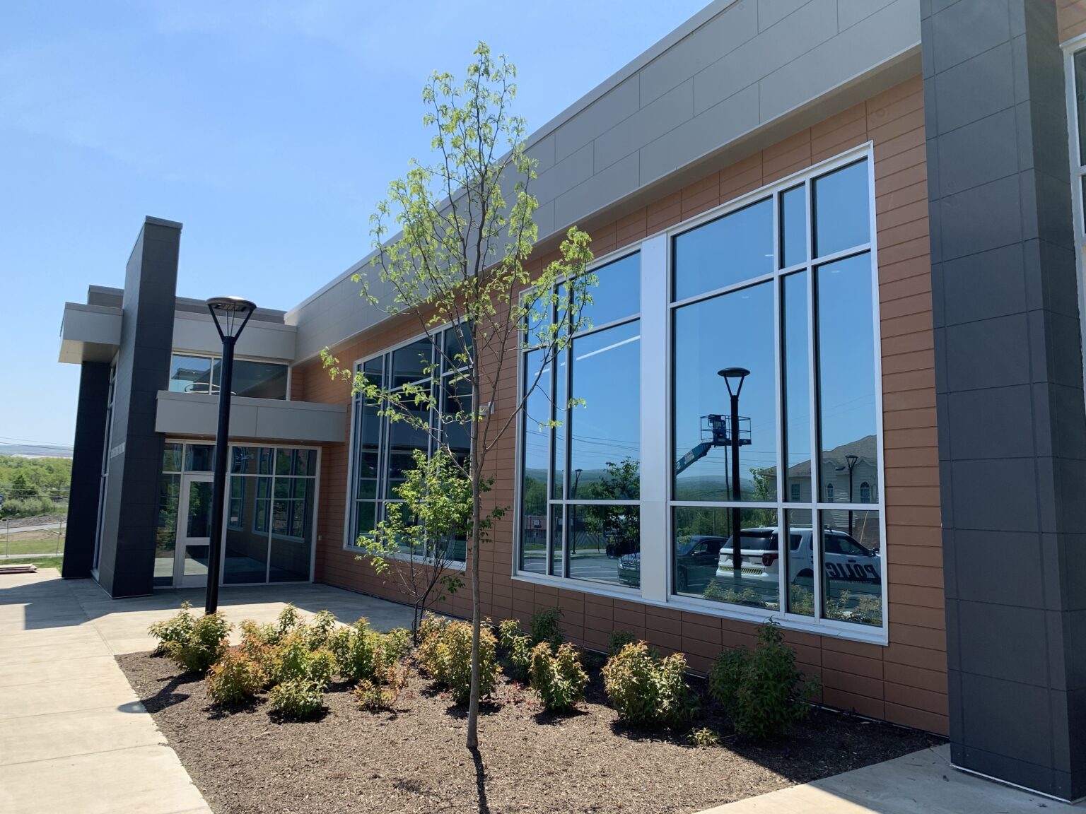 About United Plate Glass | Residential & Commercial Glaziers