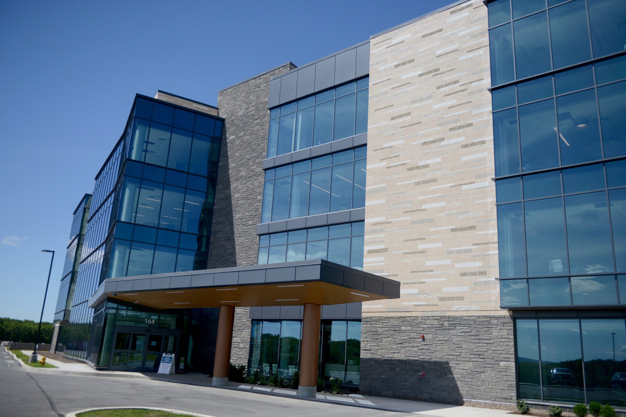 United Plate Glass of Sunbury, PA | Glass Construction